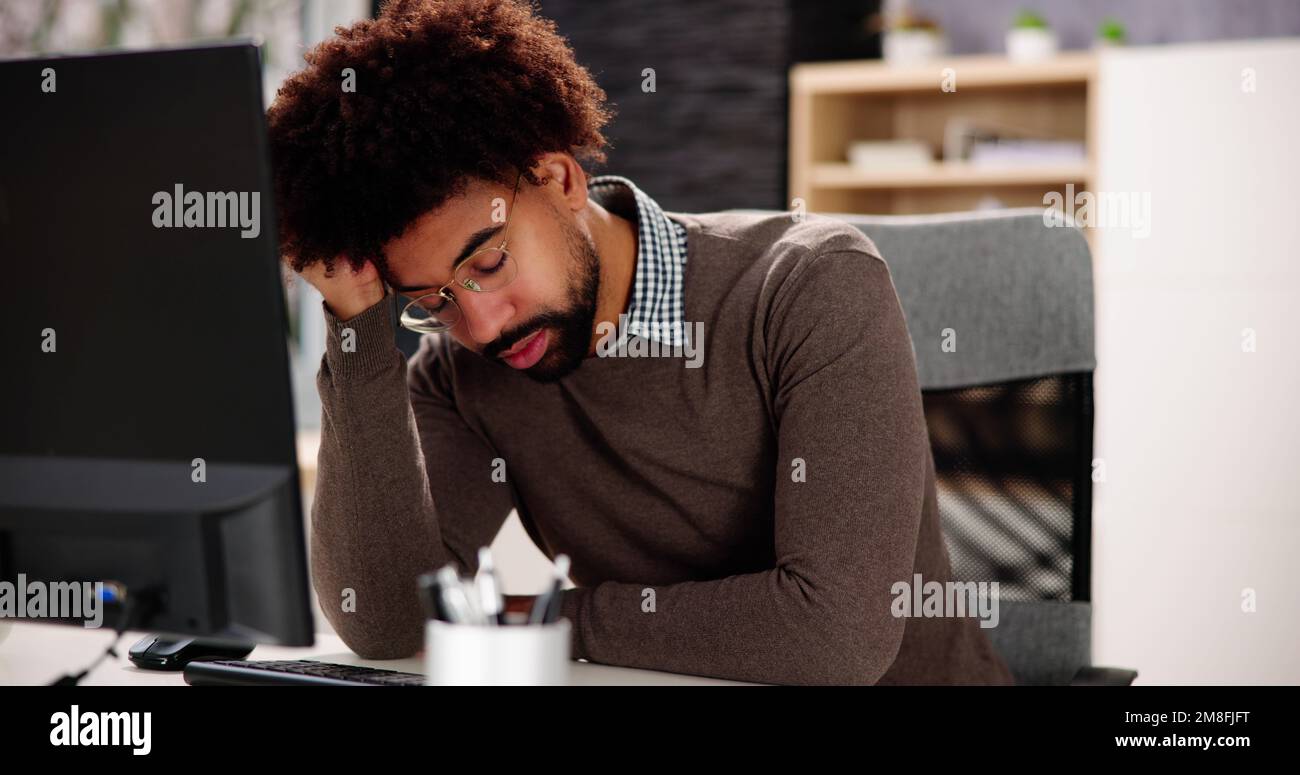African American Business Man Applauding And Clapping Stock Photo - Alamy