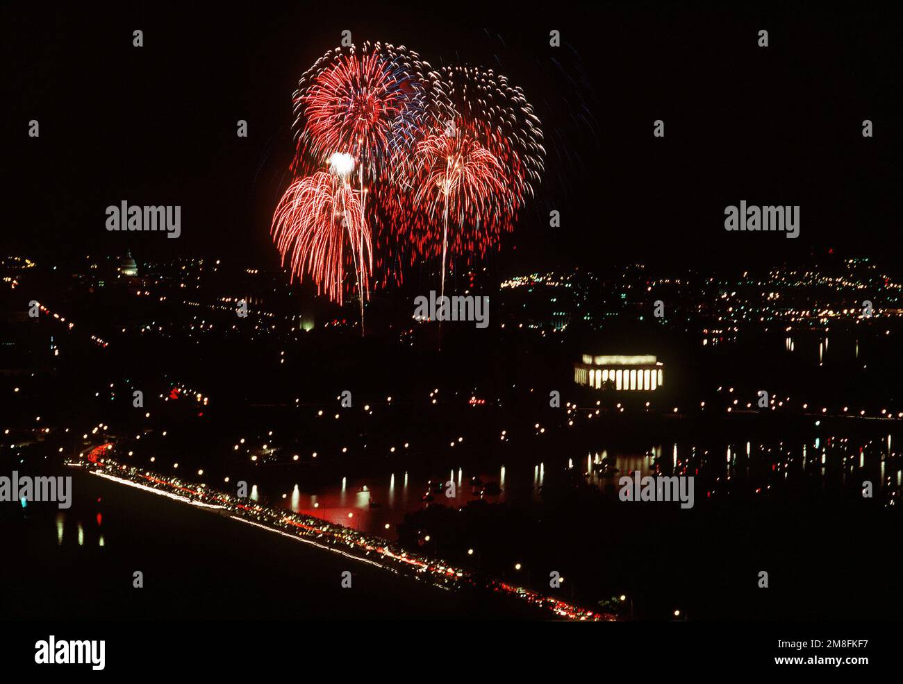 National desert shield desert storm memorial hi-res stock photography ...