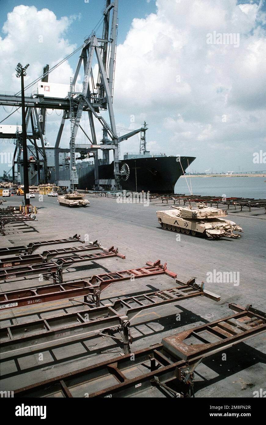 Hunson hi-res stock photography and images - Alamy