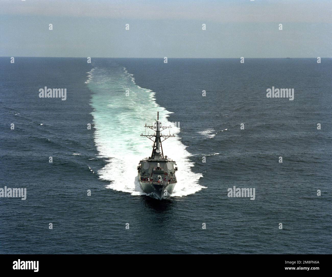 A bow view of the guided missile destroyer USS ARLEIGH BURKE (DDG 51 ...