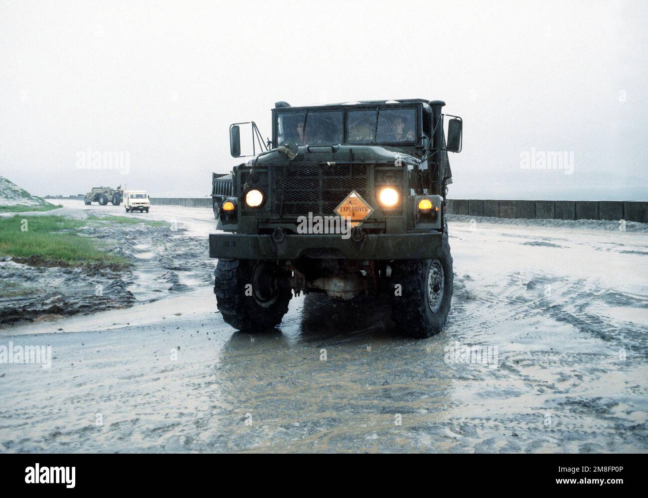 M 939 5 ton truck hi-res stock photography and images - Alamy