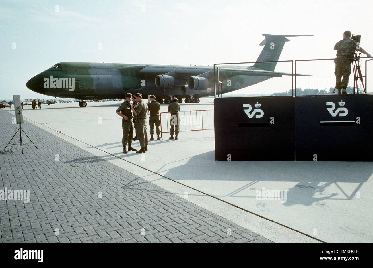 Duth soldiers watch as a 60th Military Airlift Wing C-5A Galaxy ...