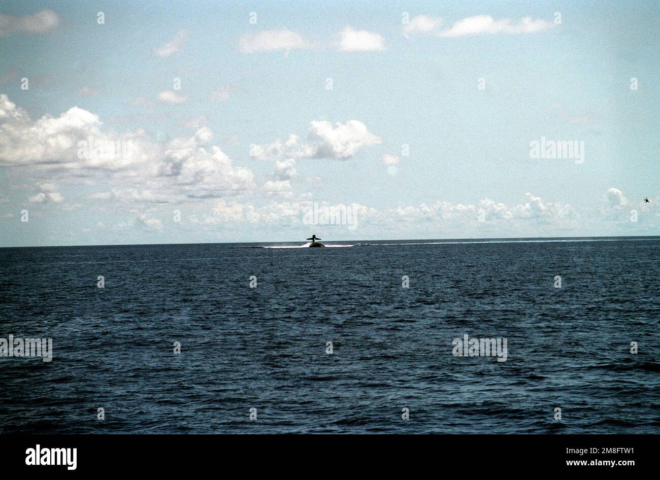 A bow view of the nuclear-powered attack submarine USS PITTSBURGH (SSN ...
