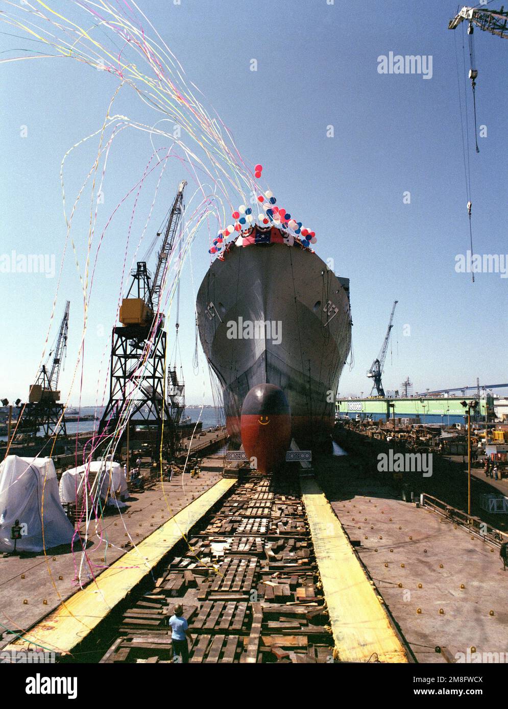Uss rainier hi-res stock photography and images - Alamy