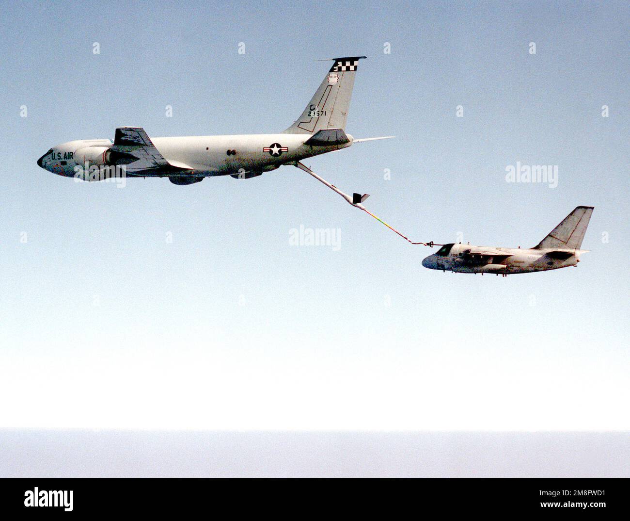 An Air Anti-submarine Squadron 29 (VS-29) S-3B Viking aircraft conducts ...