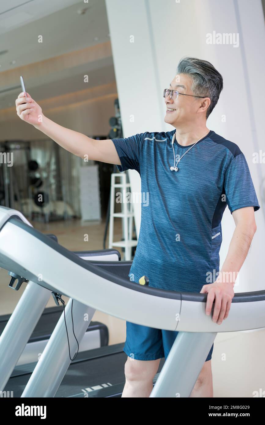The old man out in the gym Stock Photo - Alamy