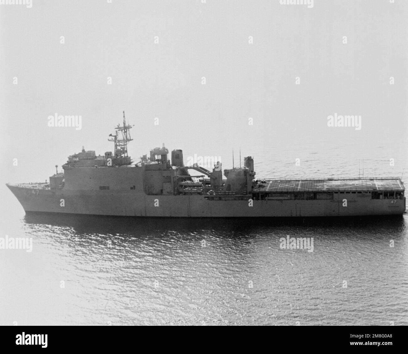 A port beam view of the dock landing ship USS RUSHMORE (LSD-47 ...
