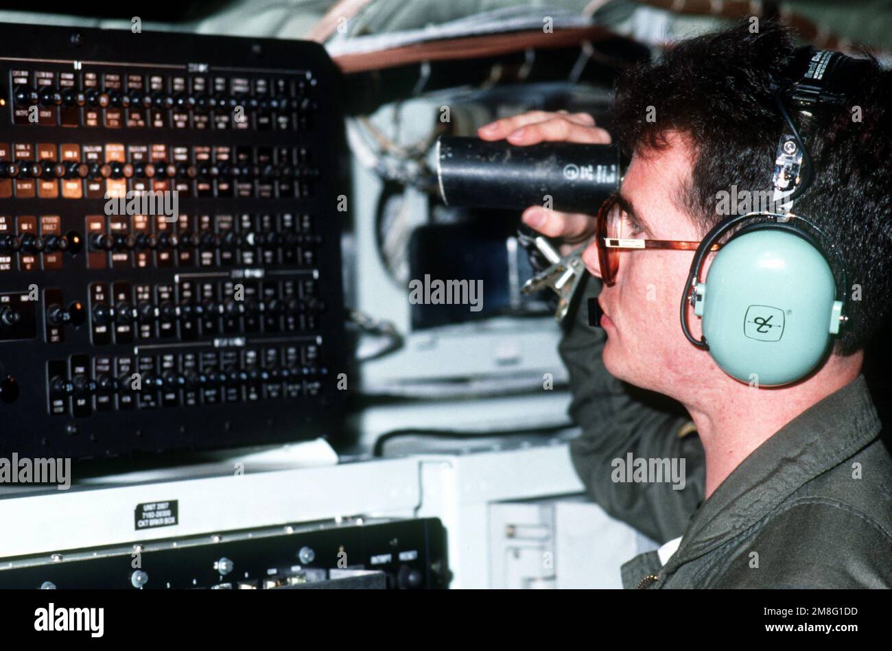 Electronic reconnaissance hi-res stock photography and images - Alamy