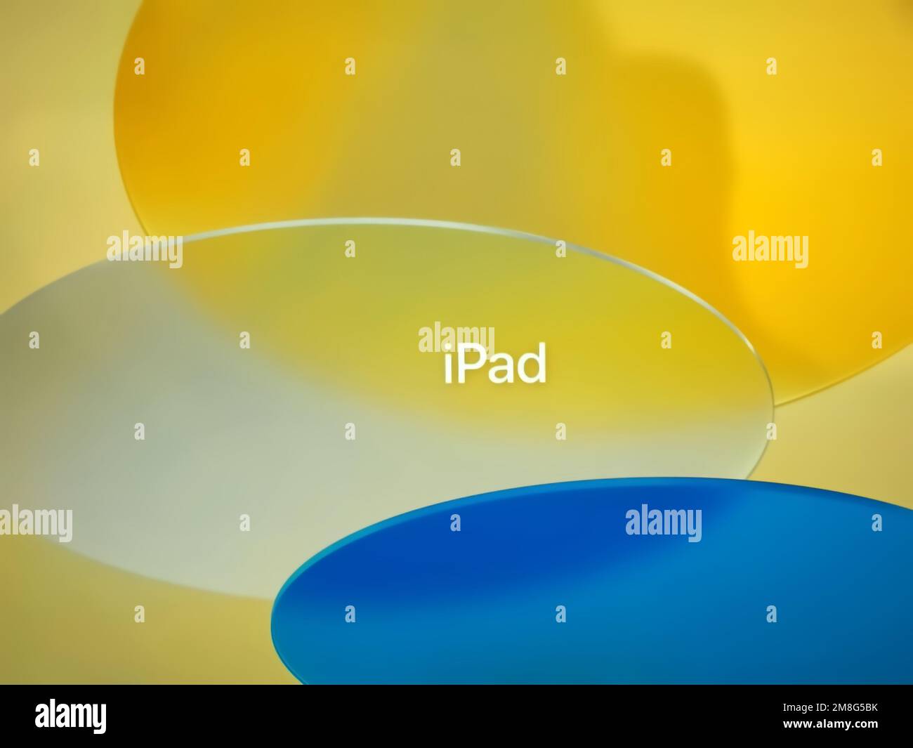 Apple device hi-res stock photography and images - Alamy