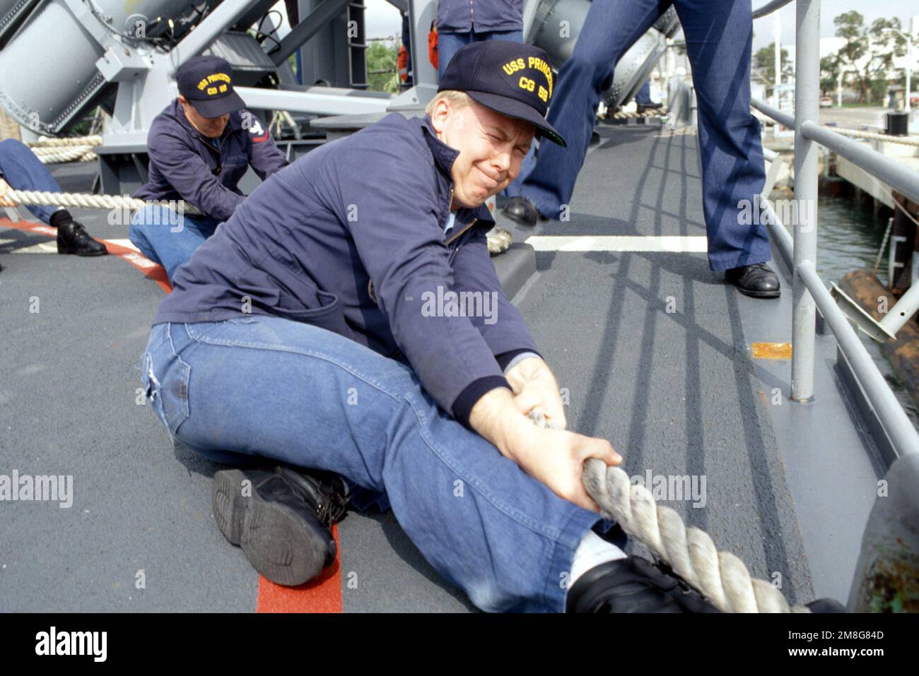 Guided missile cruiser uss princeton cg 59 hi-res stock photography and ...
