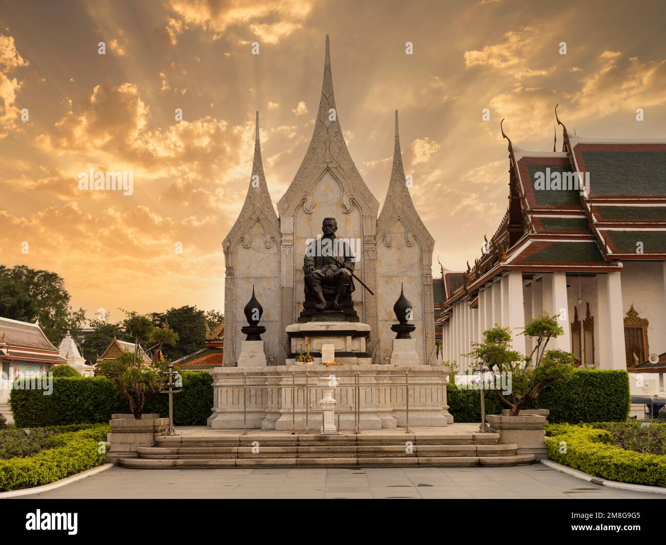 Bangkok, Thailand. November 25, 2022. Statue of King Rama III at sunset ...