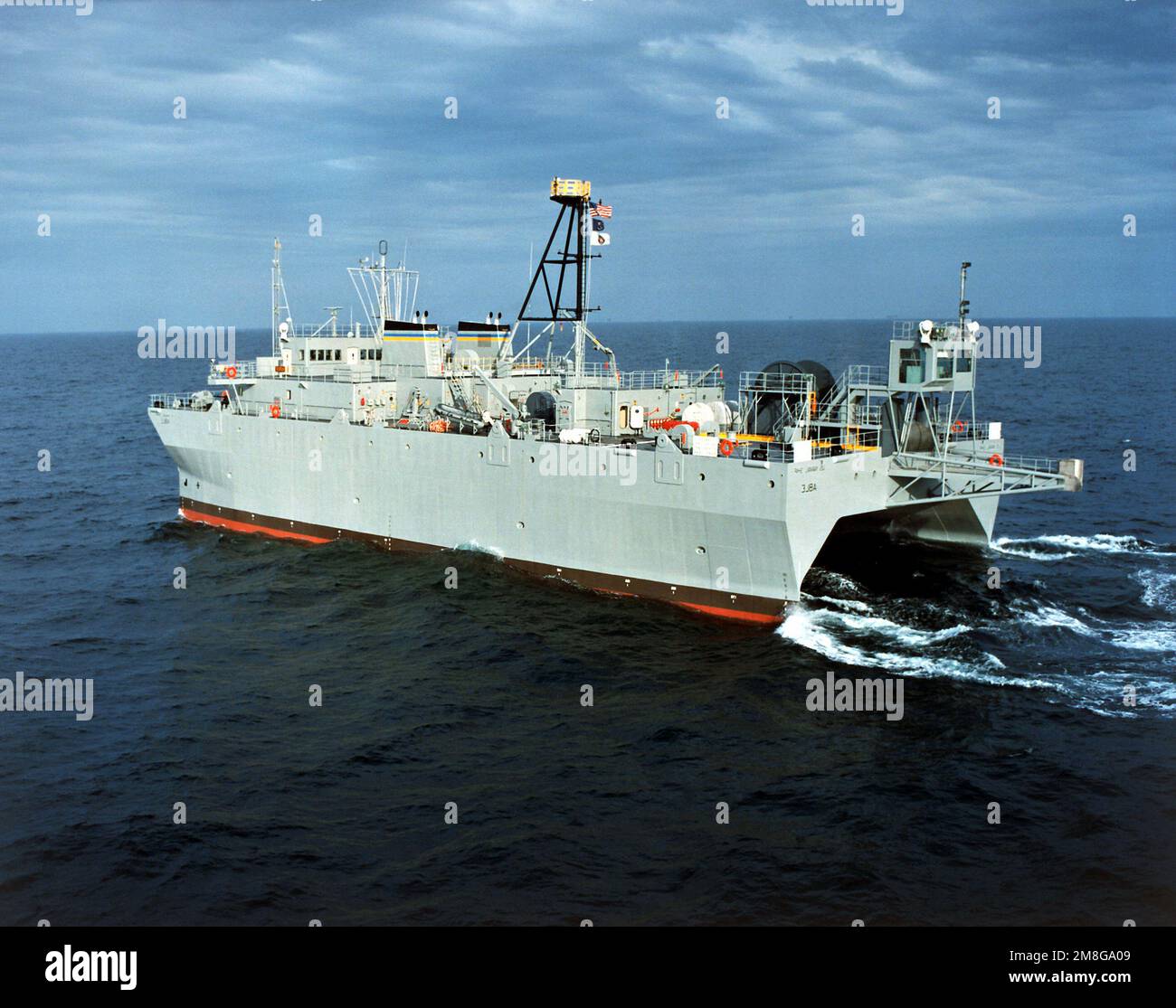 A starboard quarter view of the ocean surveillance ship USNS ABLE (T ...