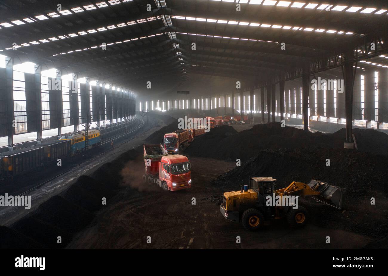 China coal mine hi-res stock photography and images - Alamy