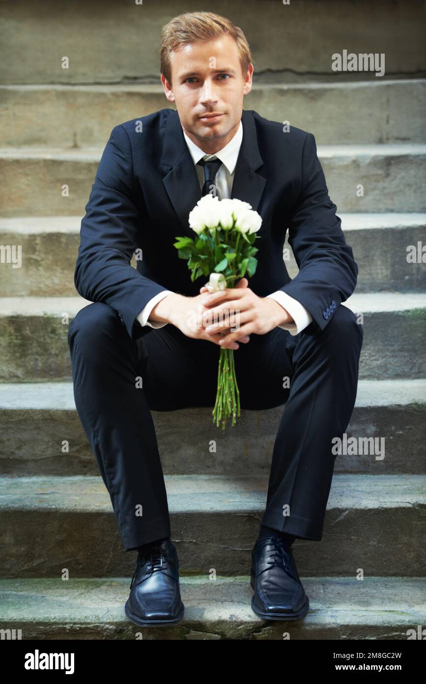 Waiting patiently for gift hi-res stock photography and images - Alamy