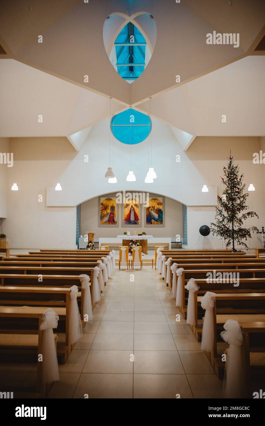 Church interior view inside hi-res stock photography and images - Alamy