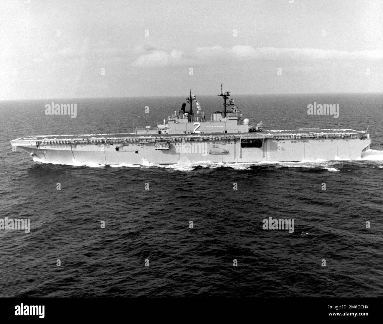 A port beam view of the amphibious assault ship ESSEX (LHD-2) underway ...