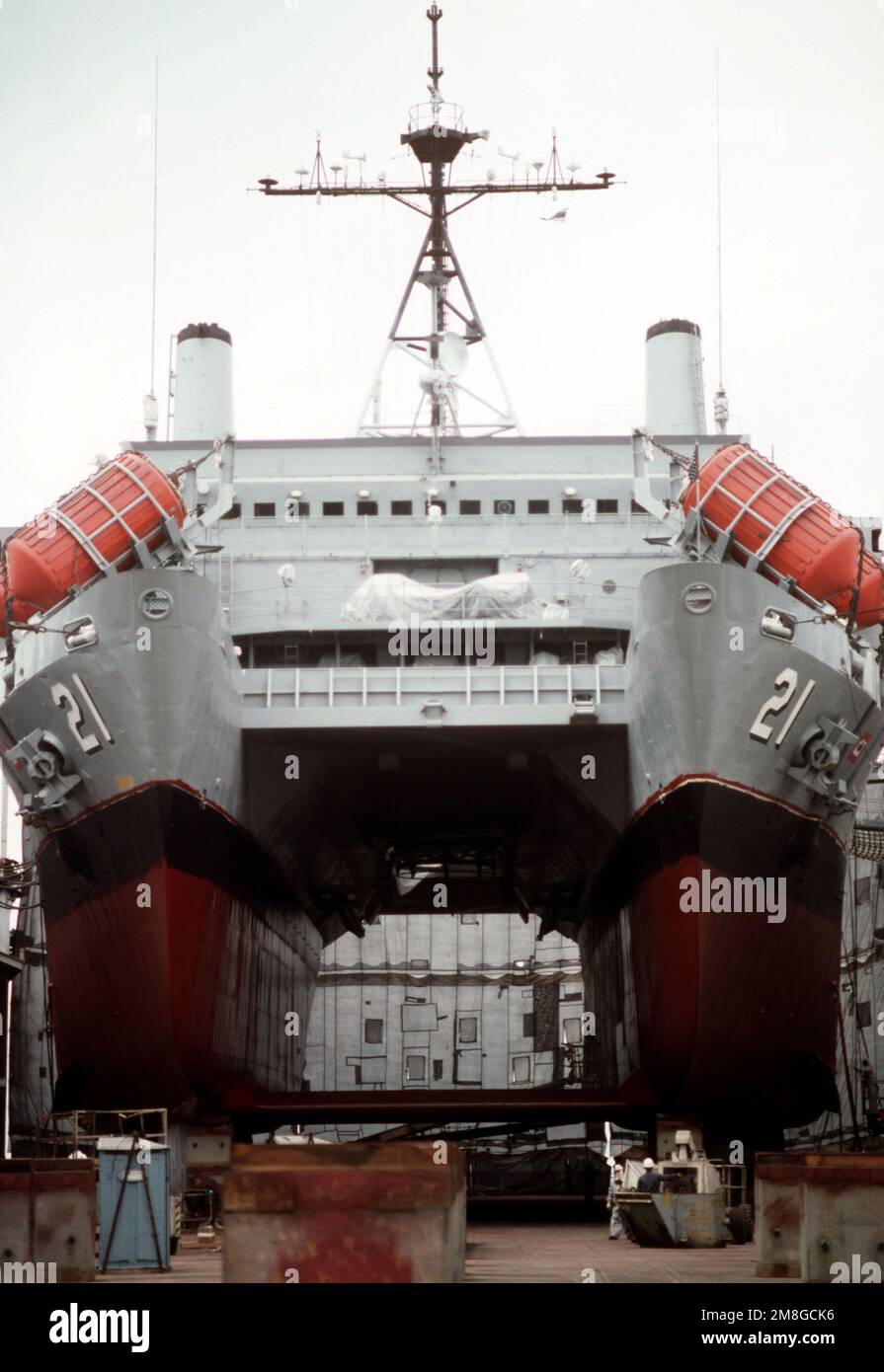 Submarine rescue ship hi-res stock photography and images - Alamy
