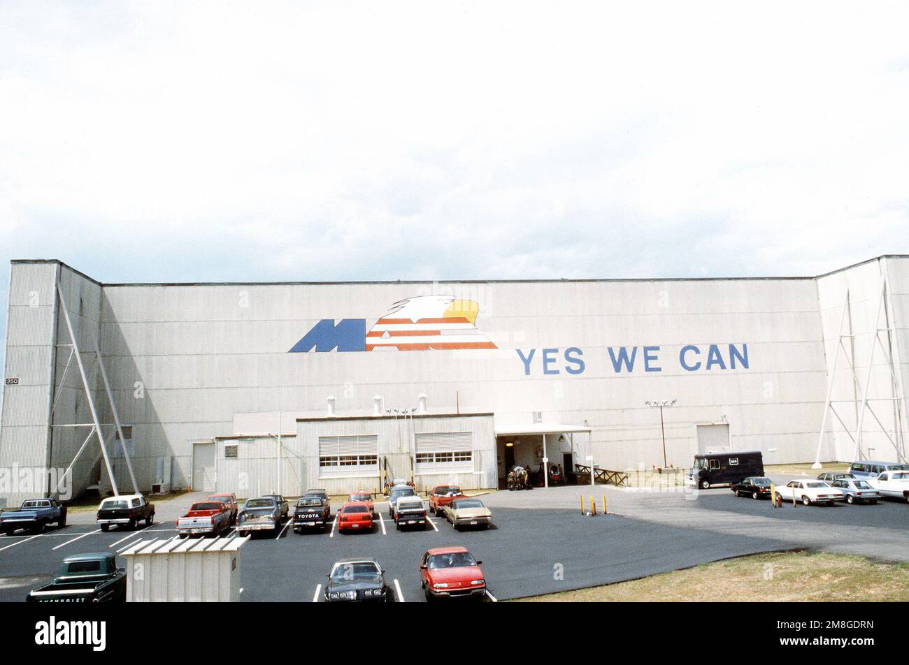 Airlift logo hi-res stock photography and images - Alamy