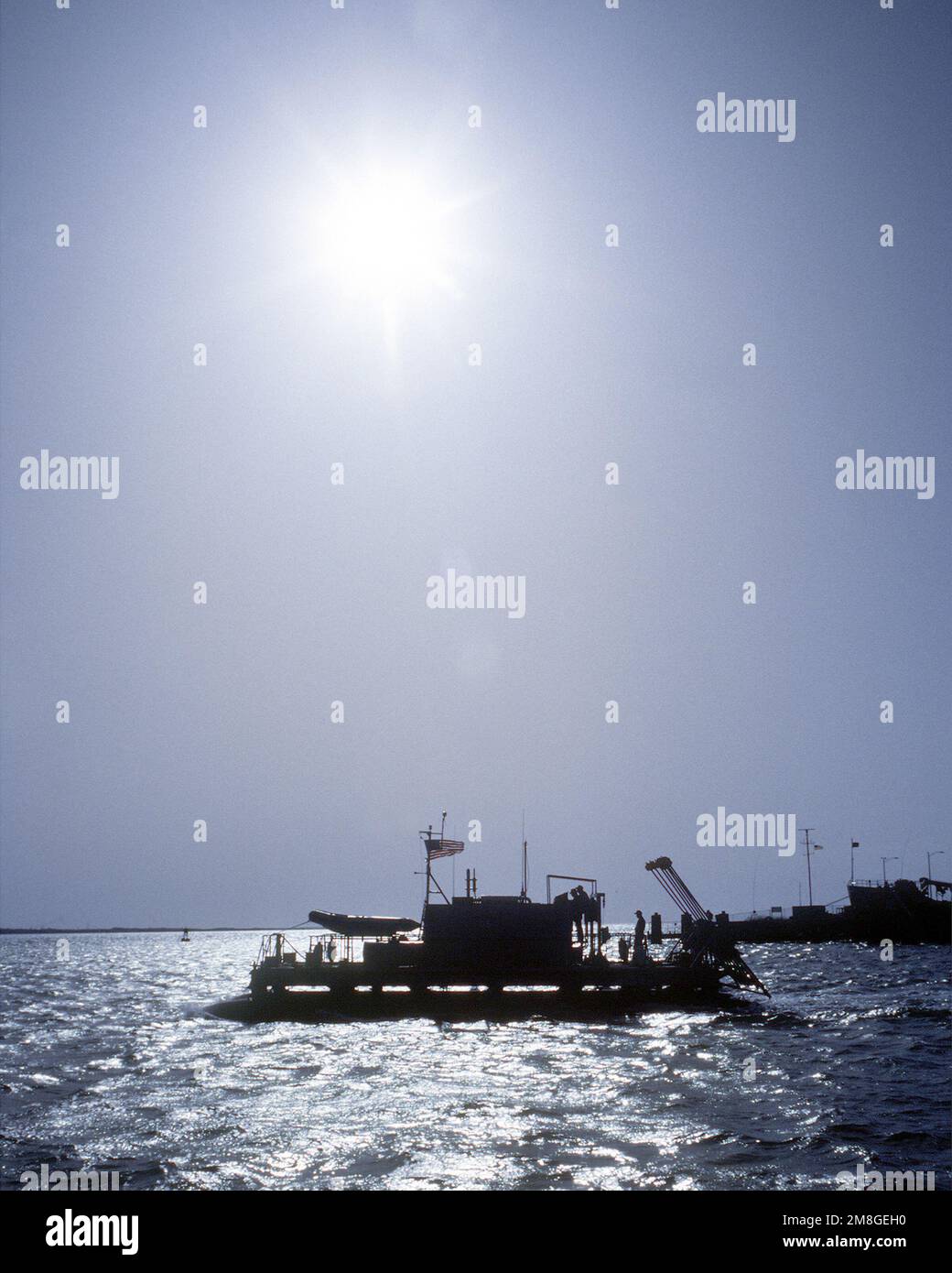 A port beam view of a self-propelled acoustic/magnetic (SAM ...