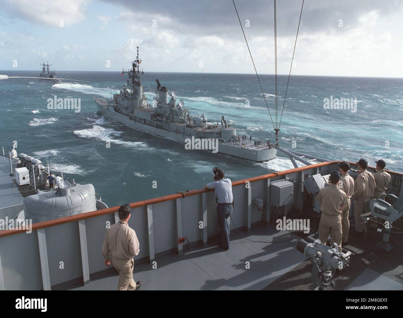 The Royal Australian guided missile destroyer HMAS PERTH (DDG-38) pulls ...