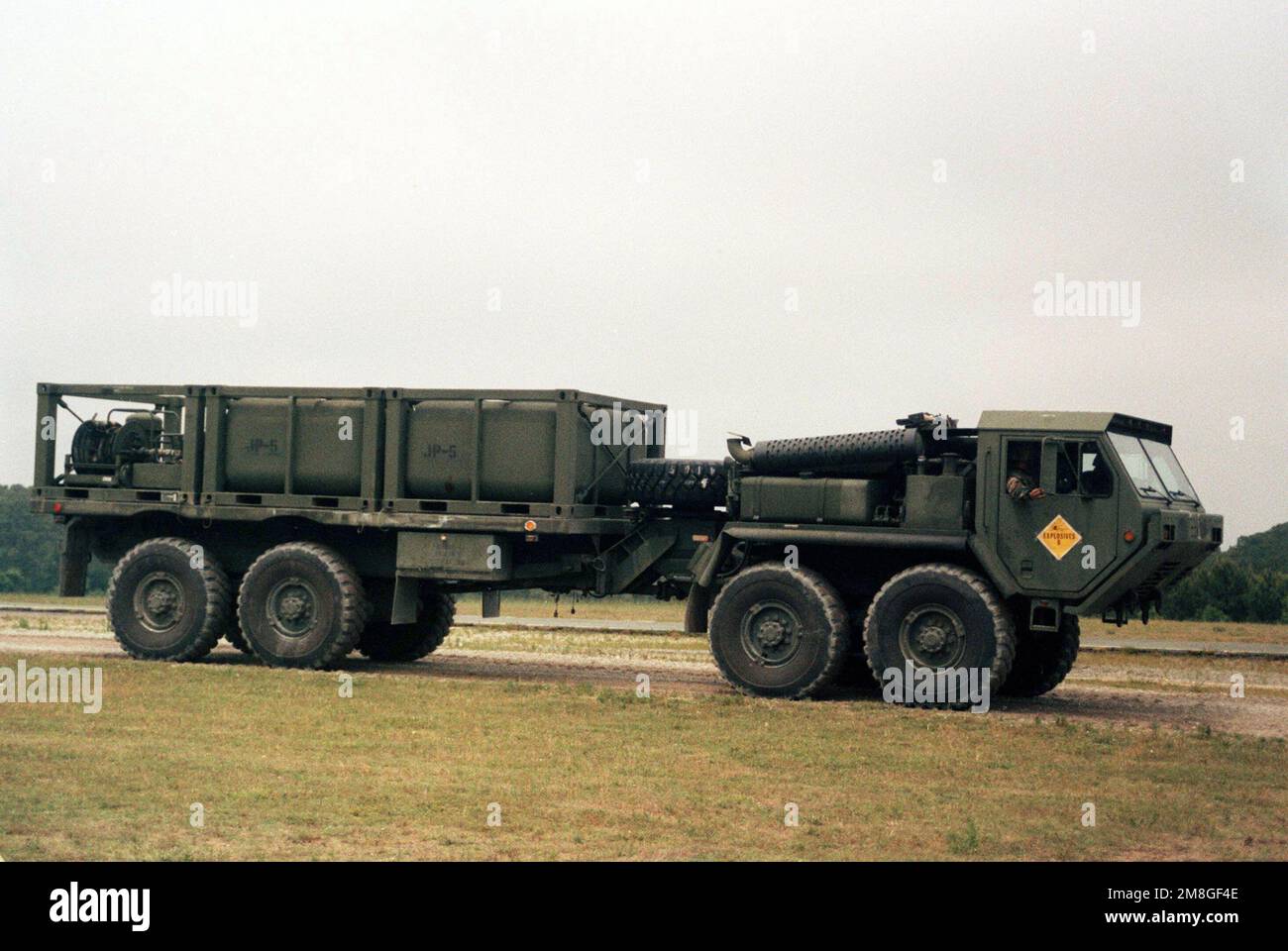 Refueling system hi-res stock photography and images - Alamy