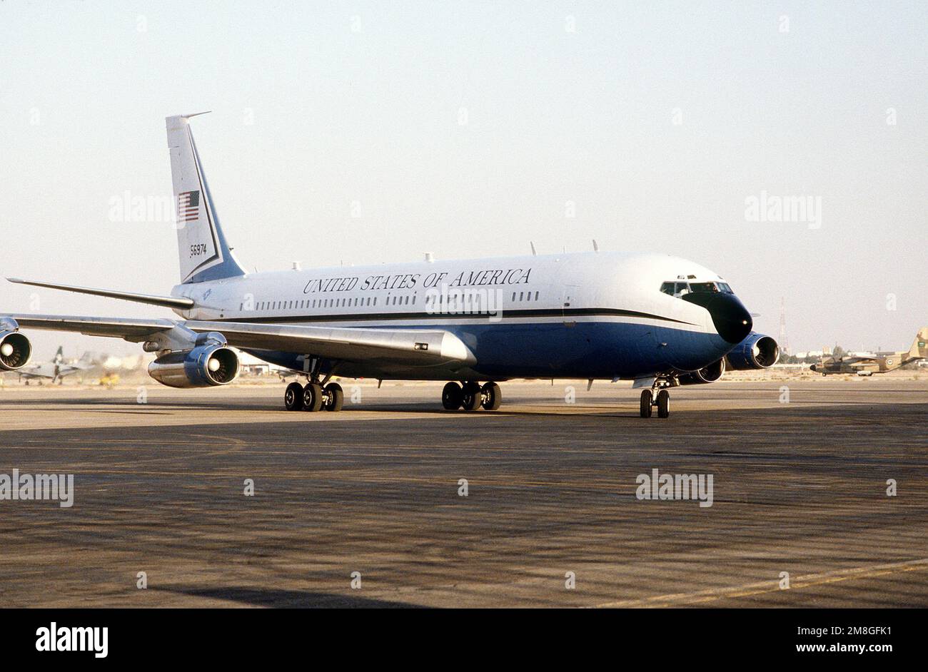 A VC-137 Stratoliner transport aircraft of the 89th Military Airlift ...