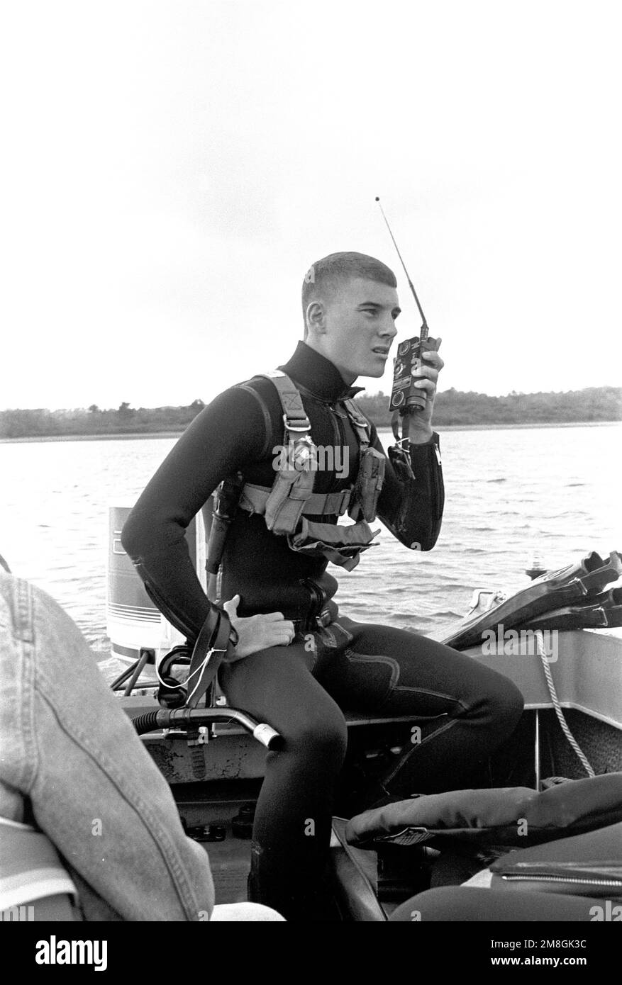 Aviation Anti-submarine Warfare Operator 2nd Class Chad Bruckshen of ...