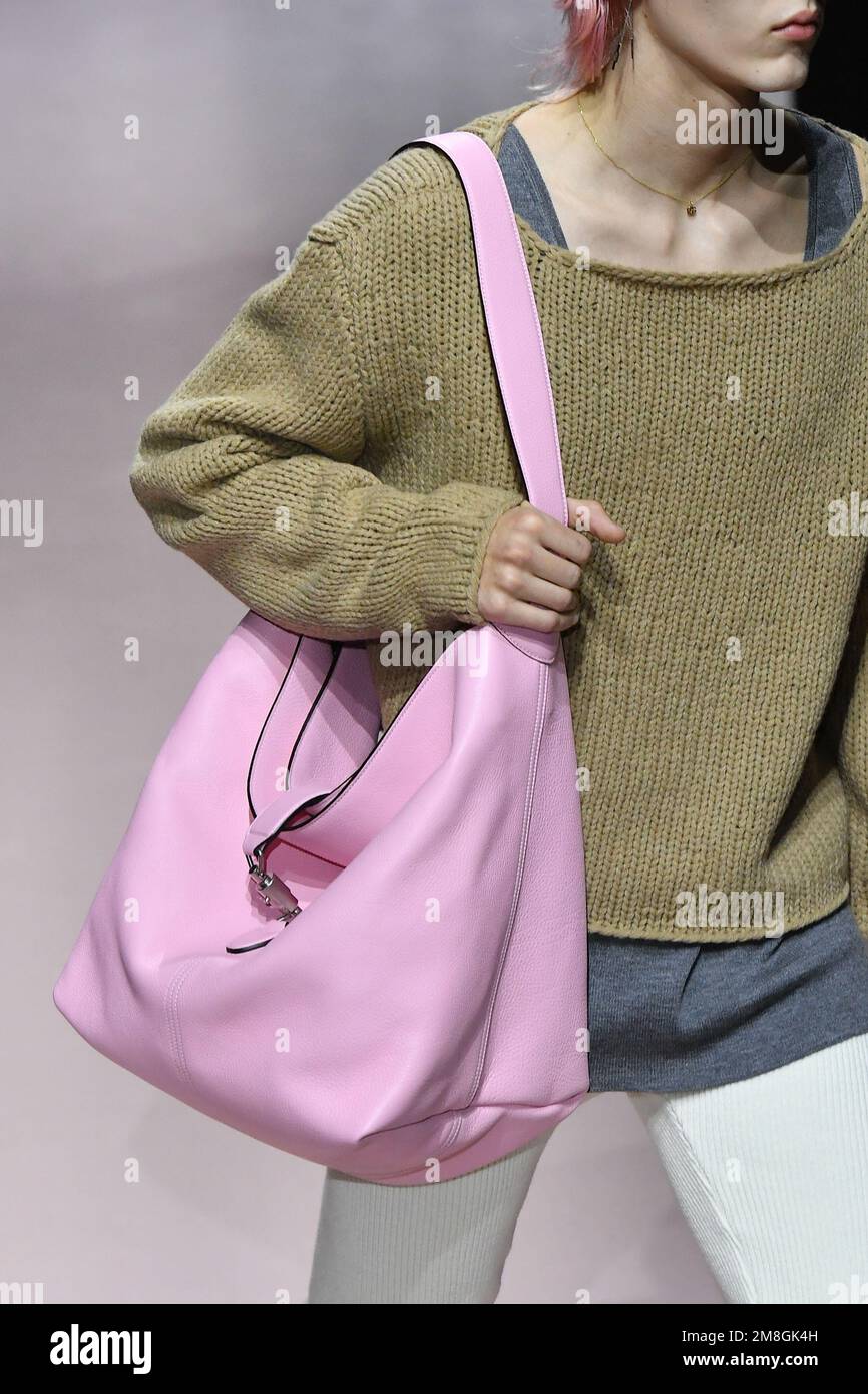 Milan Fashion Week Men Fall/Winter 23-24 Gucci Fashion Show - Details ...