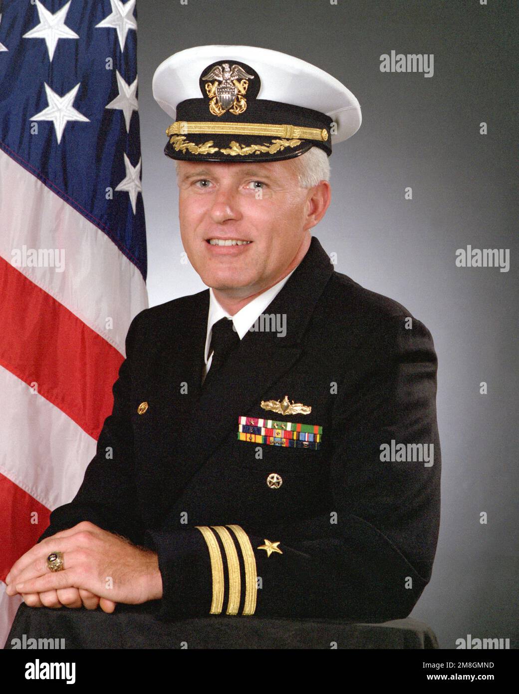 CDR Stephen F. Resser, USN (covered). Country: Unknown Stock Photo - Alamy