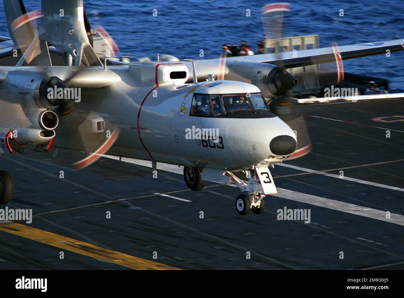 DN-SC-04-15246. Base: USS Nimitz (CVN 68 Stock Photo - Alamy