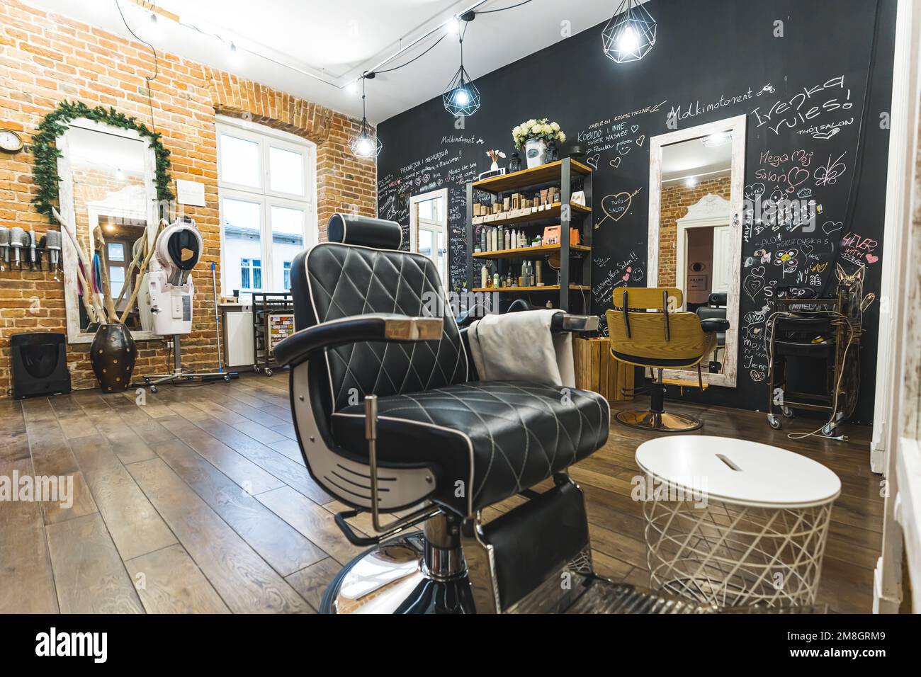 Interior luxury beauty salon hi-res stock photography and images - Alamy