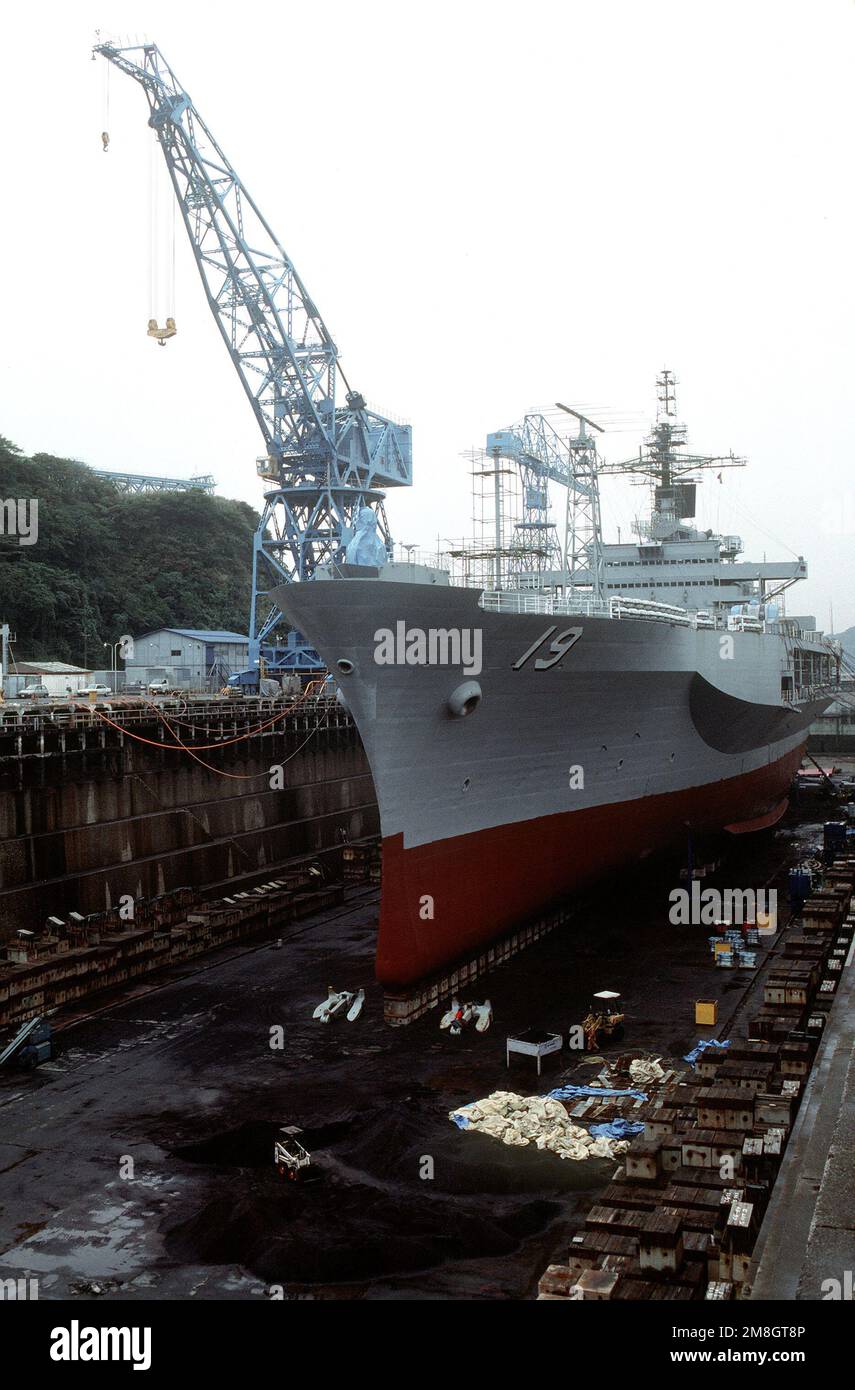 A port bow view of the amphibious command ship USS BLUE RIDGE (LCC-19 ...