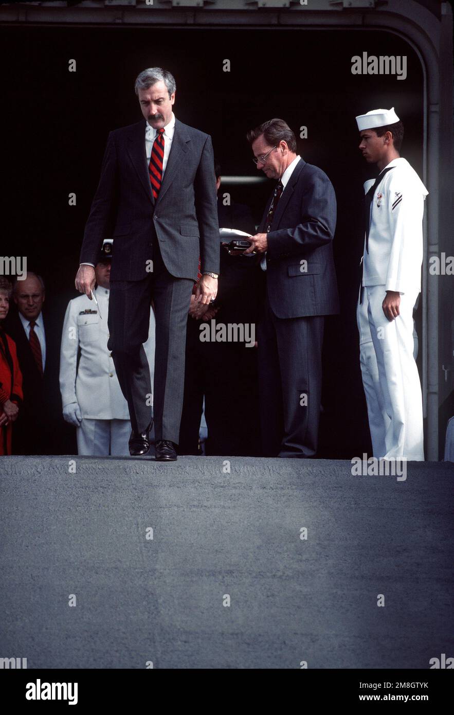Acting Secretary of the Navy Sean O'Keefer arrives for the ...