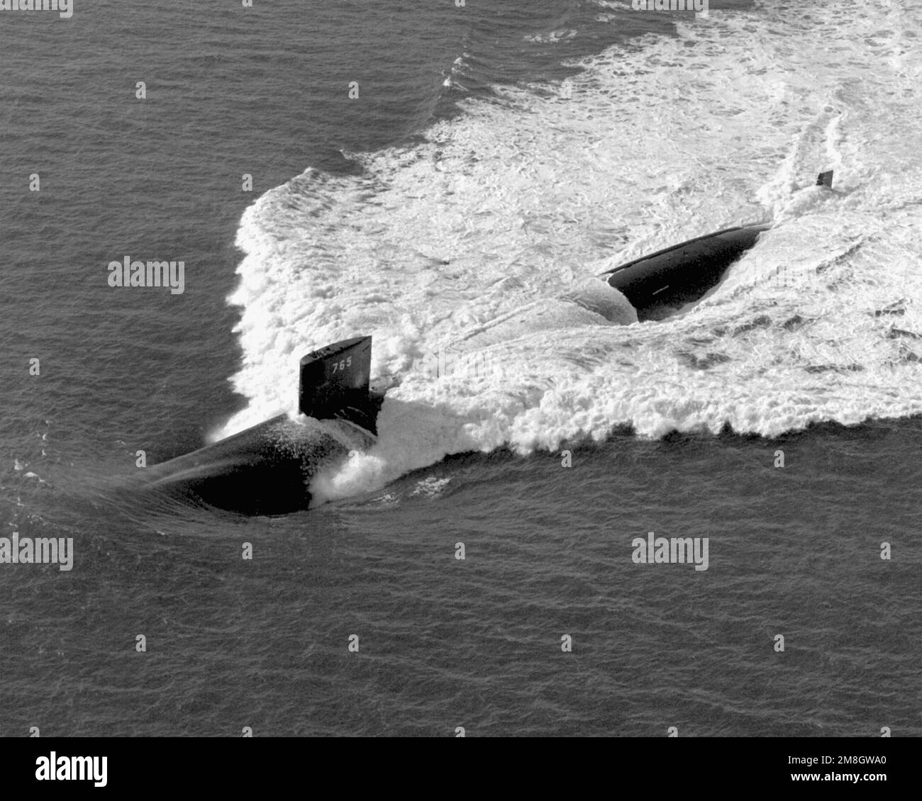 A port bow view of the nuclear-powered attack submarine MONTPELIER (SSN ...