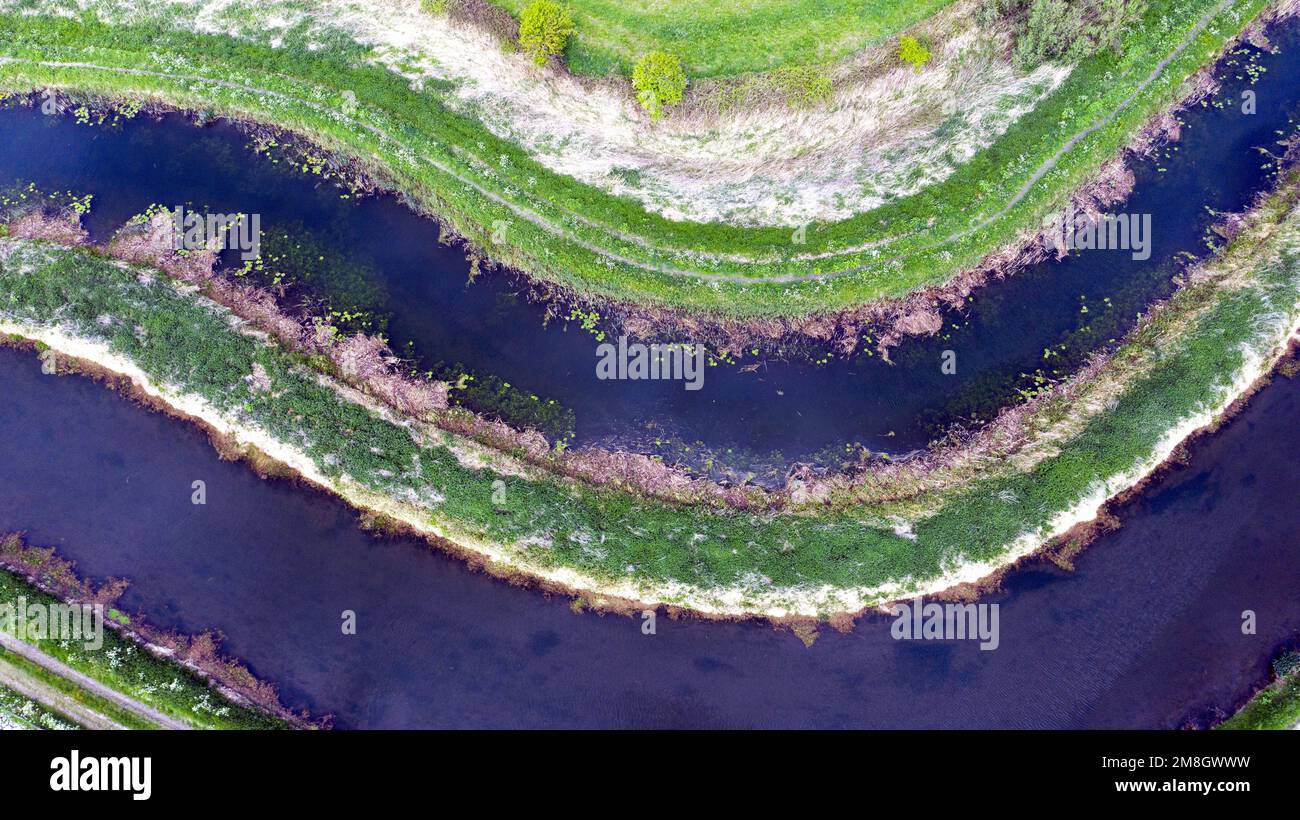 Valley gutter hi-res stock photography and images - Alamy