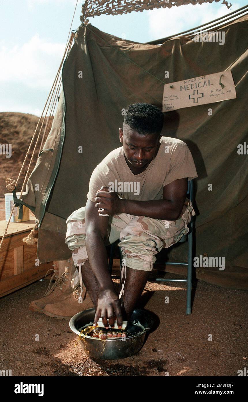 Mess SPECIALIST/SEAMAN Apprentice Robert Shepard of Naval Mobile ...