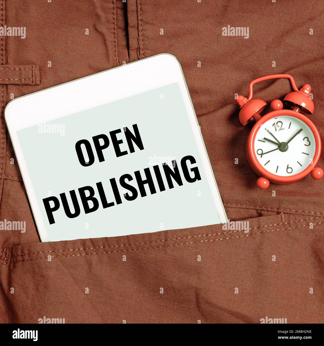 Online public access catalog hi-res stock photography and images - Alamy
