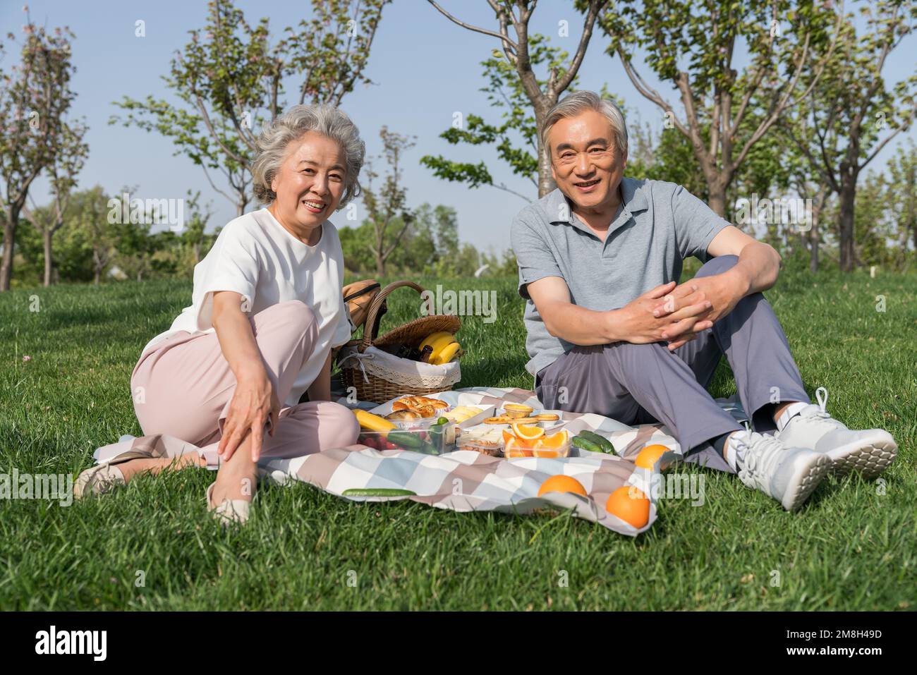 Spring outing hi-res stock photography and images - Alamy