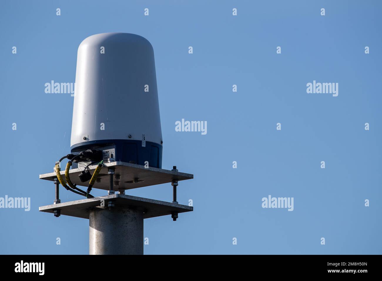 Datchet, Berkshire, UK. 6th October, 2022. Stopped Vehicle Detection ...