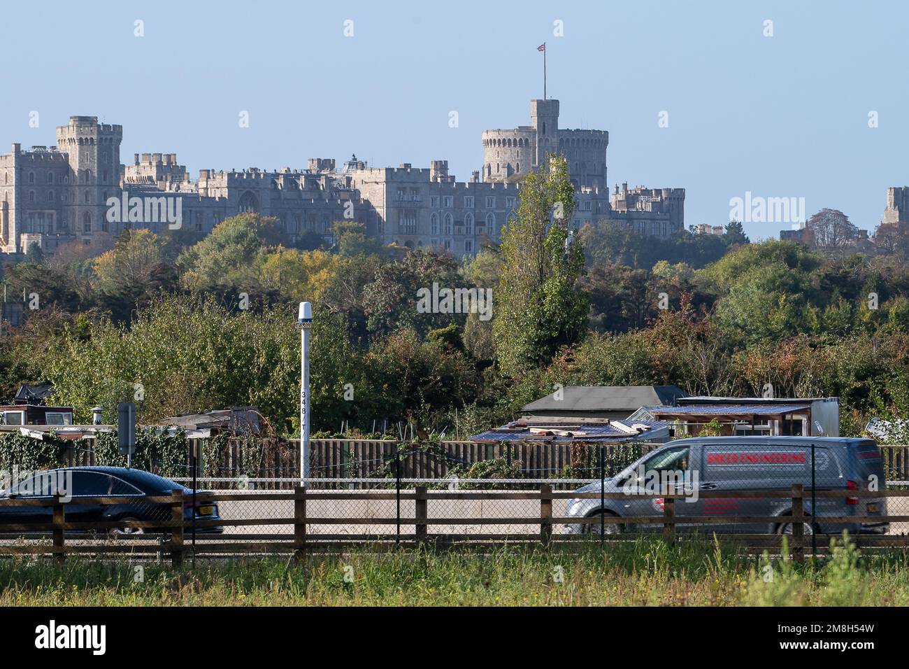 Datchet, Berkshire, UK. 6th October, 2022. Stopped Vehicle Detection ...