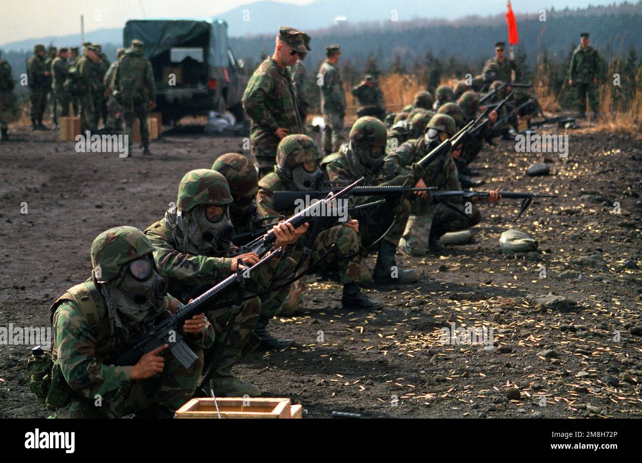 Marines of Combat Service Support Detachment 36 (CSSD-36) prepare to ...