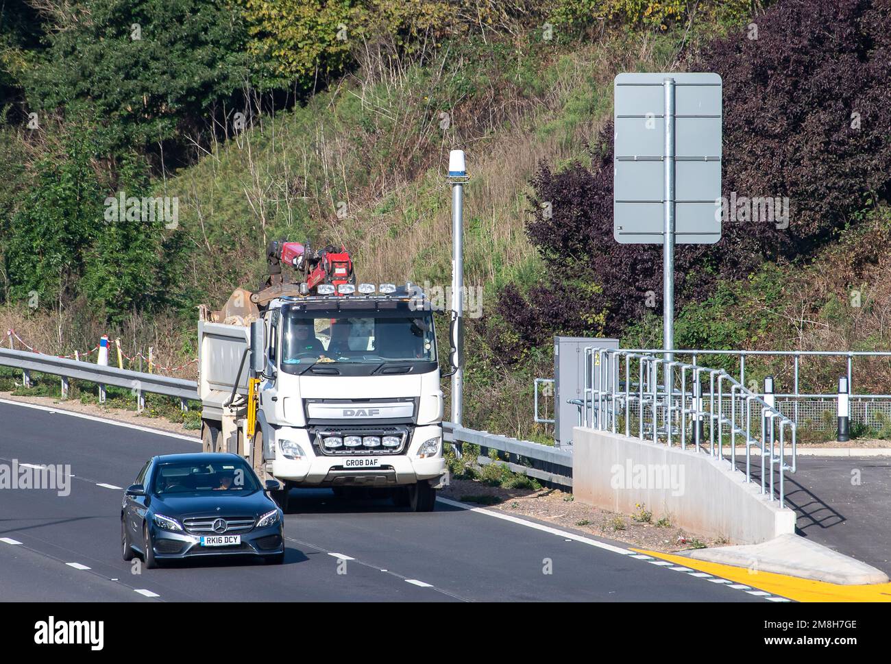 Slough, Berkshire, UK. 6th October, 2022. Stopped Vehicle Detection ...