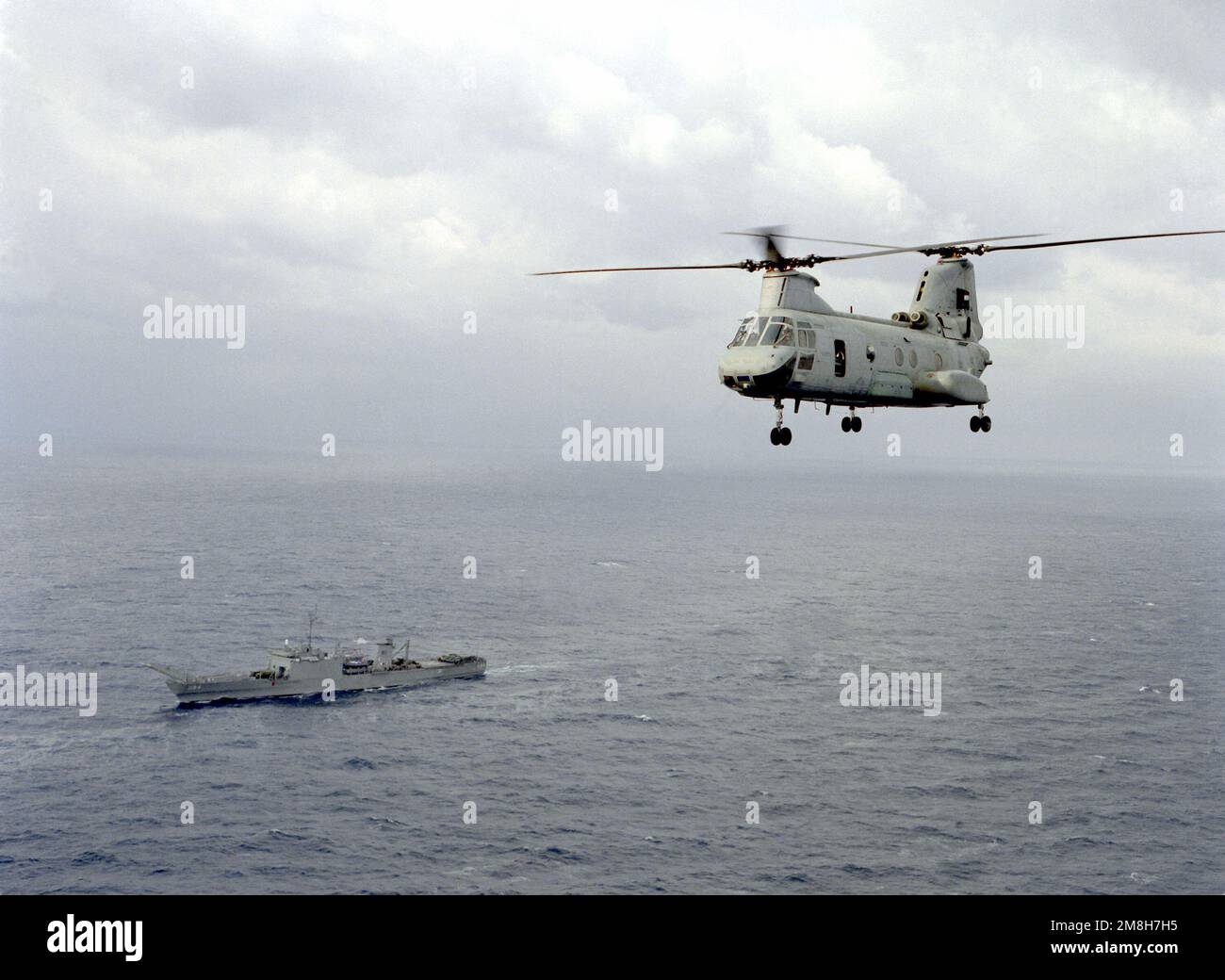 Hmm 261 hi-res stock photography and images - Alamy