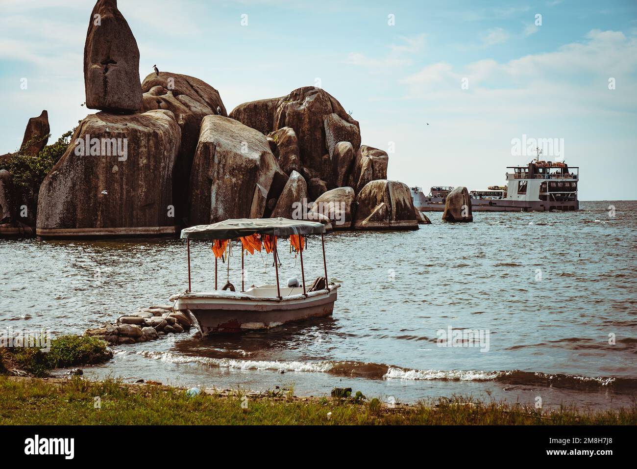 African flags rock hi-res stock photography and images - Alamy