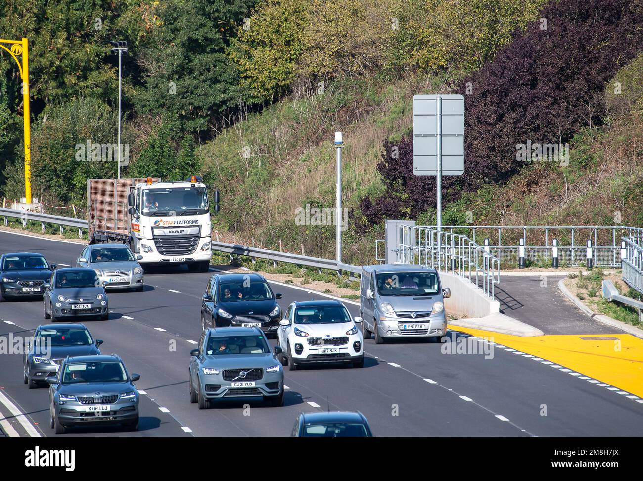 Slough, Berkshire, UK. 6th October, 2022. Stopped Vehicle Detection ...
