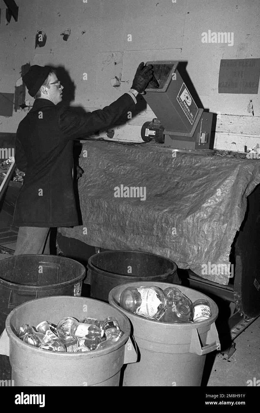 Apprentice seaman training Black and White Stock Photos & Images - Alamy