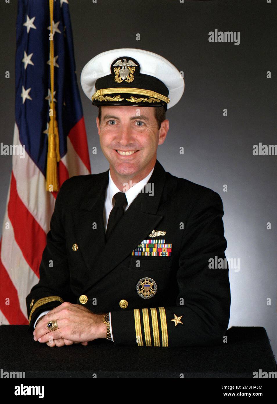 CAPT. Theodore L. Kaye, USN (covered). Country: Unknown Stock Photo - Alamy