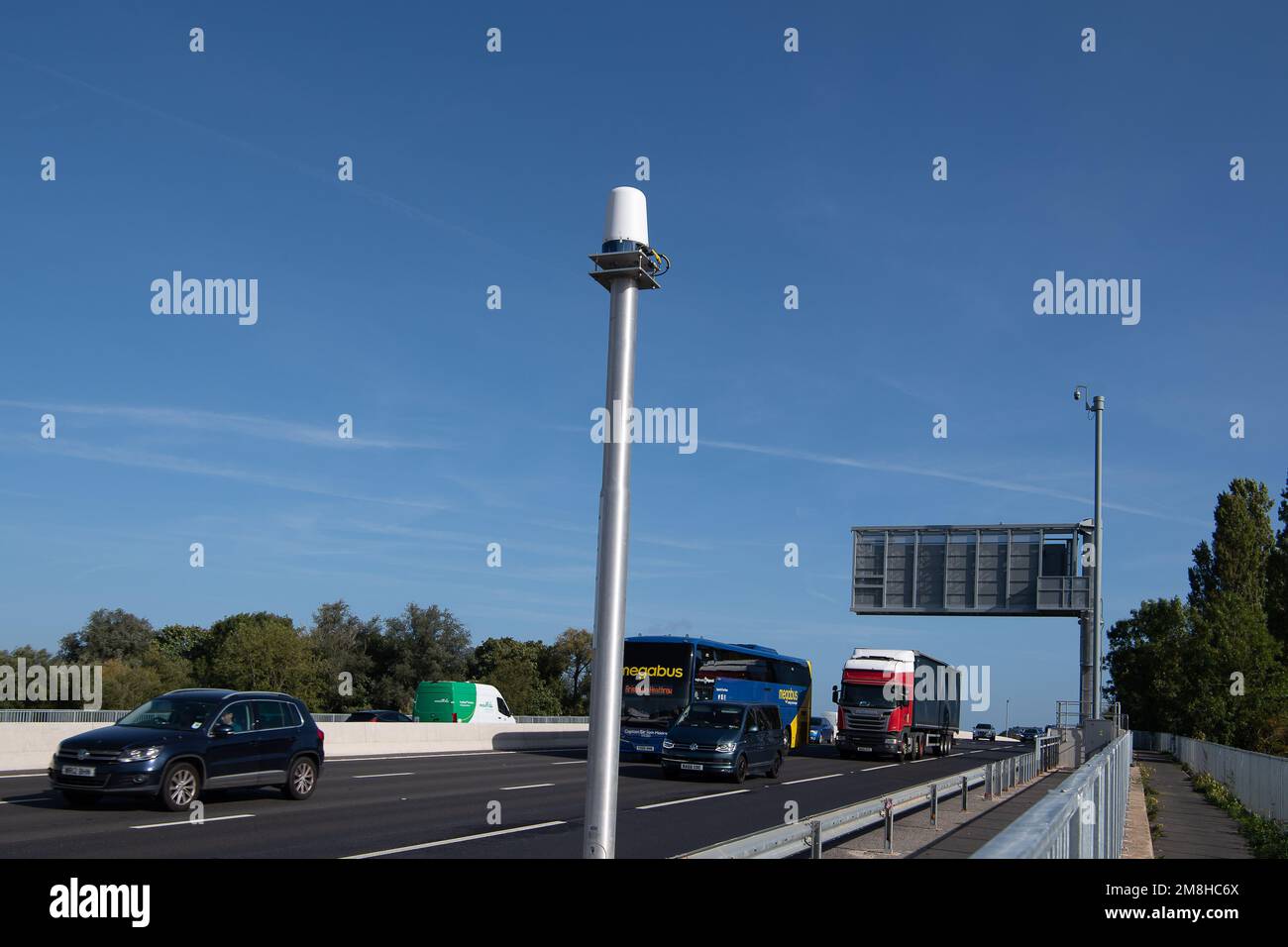 Dorney Reach, Buckinghamshire, UK. 6th October, 2022. Stopped Vehicle ...