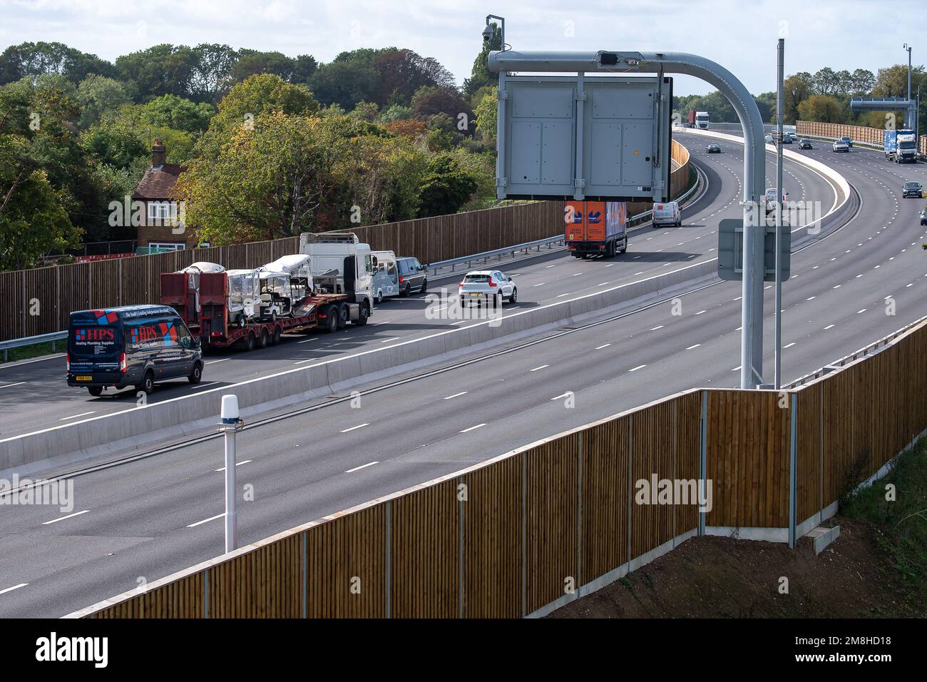 Dorney Reach, Buckinghamshire, UK. 6th October, 2022. Stopped Vehicle ...