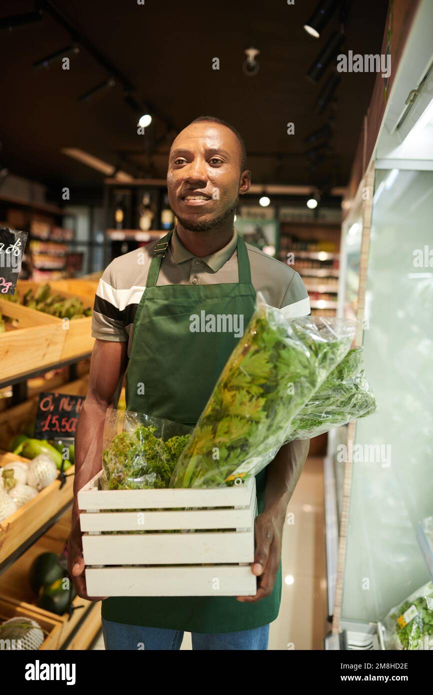 Lay out on shelves hi-res stock photography and images - Alamy